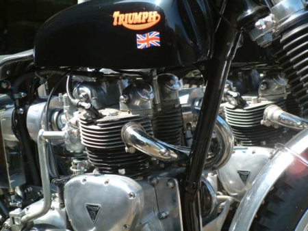 PRE 65 VINTAGE - Triumph Twins 400cc Trials - £8,995