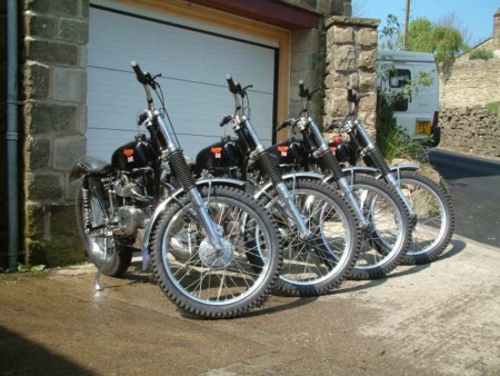 PRE 65 VINTAGE - Triumph Twins 400cc Trials - £8,995