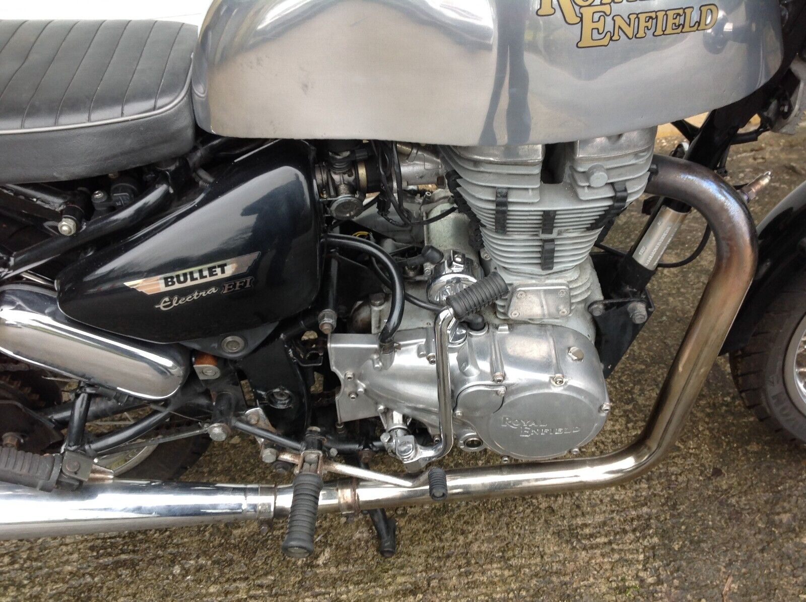 2010 ROYAL ENFIELD BULLET, 500 EFI CLUBMAN