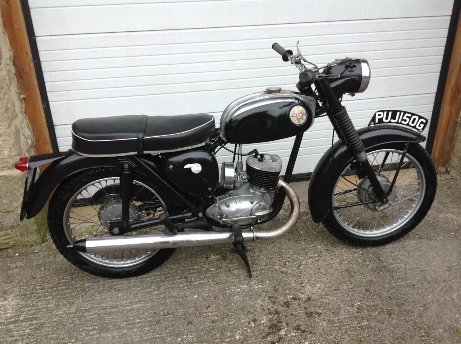 69 BSA BANTAM MOTOR CYCLE 175 HISTORIC VEHICLE PROJECT BIKE NEEDS ...