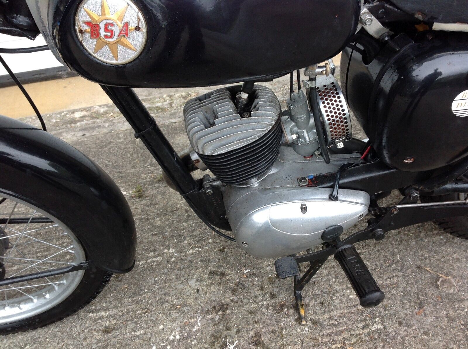 69 BSA BANTAM MOTOR CYCLE 175 HISTORIC VEHICLE PROJECT BIKE NEEDS ...